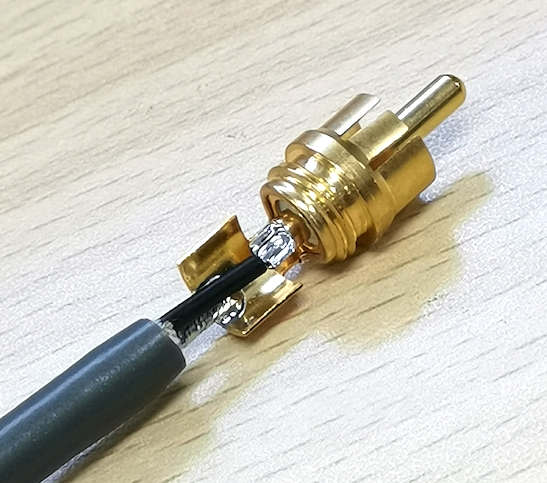ハンダ面公開！BELDEN 8422 高解像度 RCA-TS(フォン) 2本ペア変換ケーブル！ | 音光堂ブログ